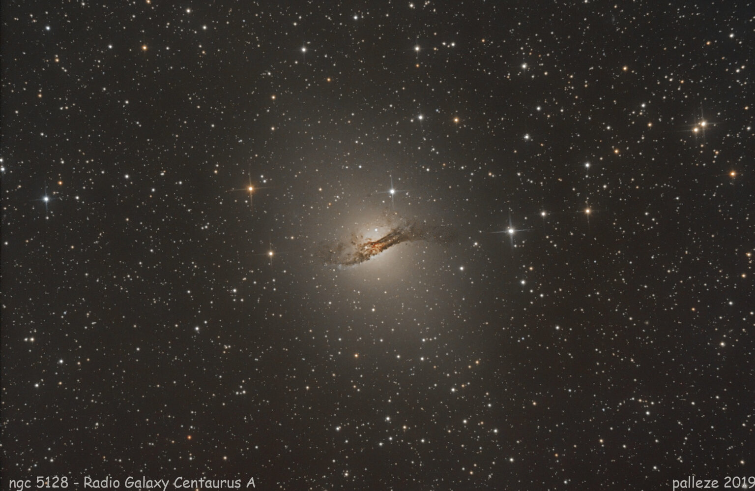 This is How a Star Looks Through a Telescope (With Photos)