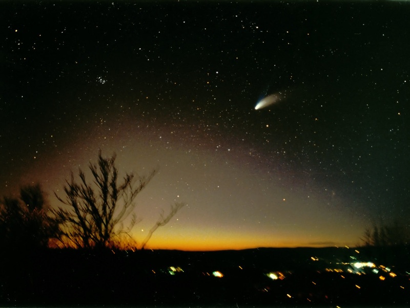 Famous Comets: The Complete List - Little Astronomy