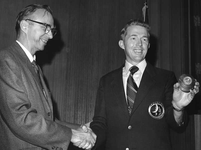 The Complete List of Lunar Astronauts - Little Astronomy